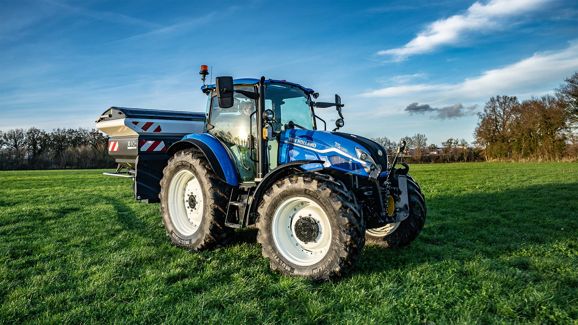 T5 Dual Command Tractor | New Holland UK