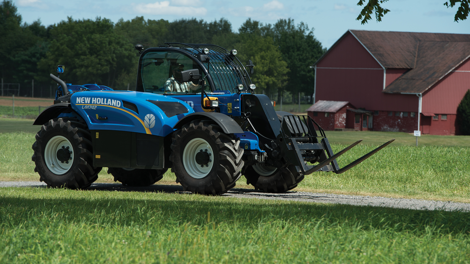 TH Series Telehandlers | New Holland