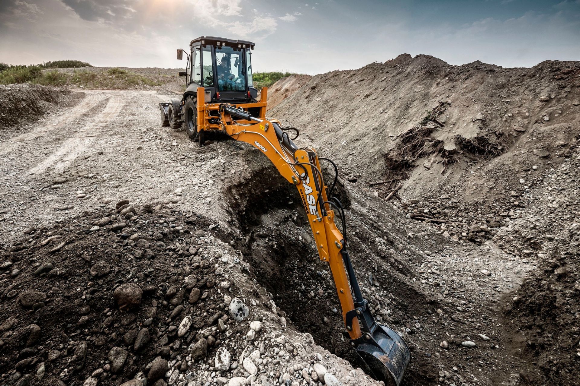 CASE Helps Contractors Maneuver Tight Labor Markets and Congested ...