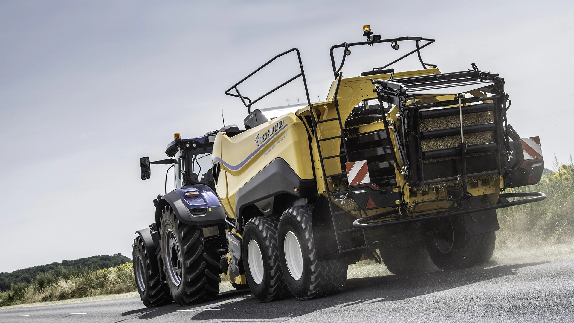 Bigbaler High Density: Large Square Baler | New Holland UK