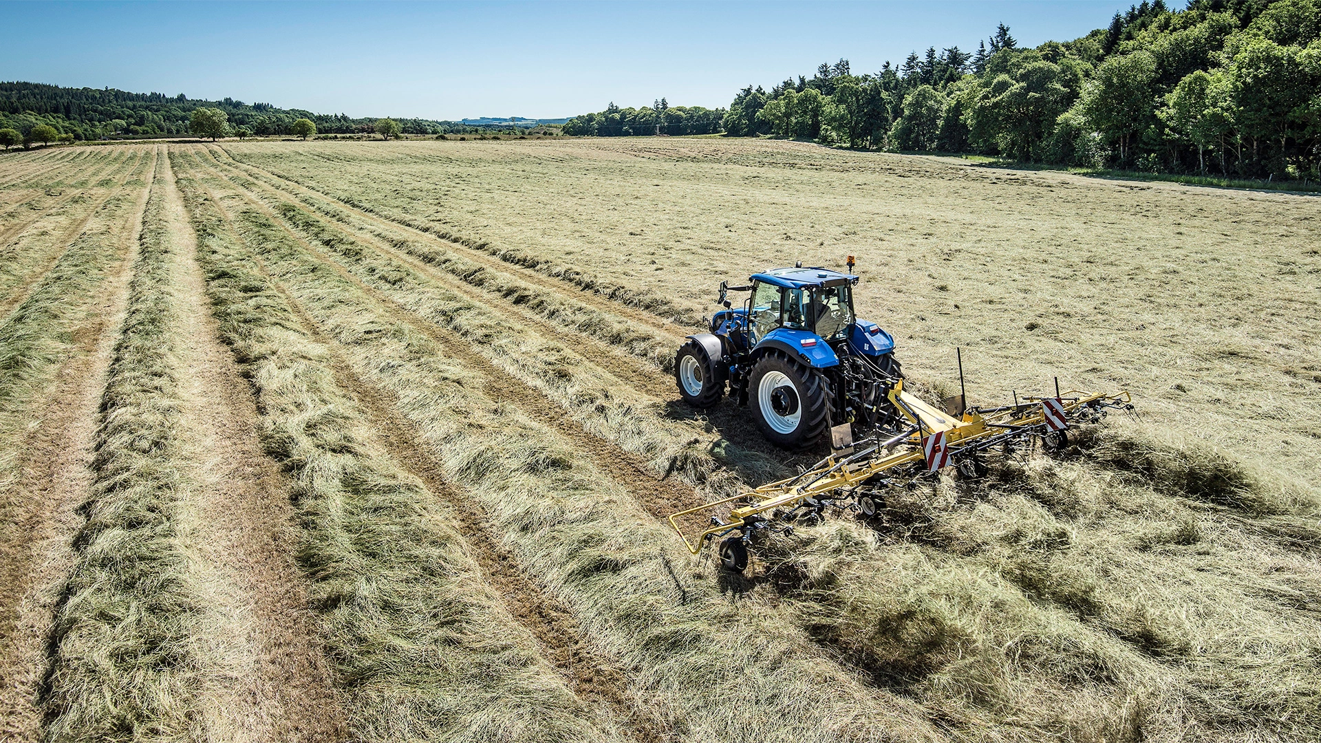 Hay Tedders | New Holland UK