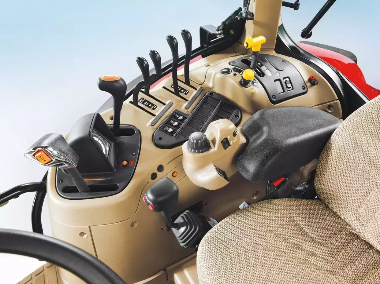 Maxxum® Series - Tier 3 | Case IH