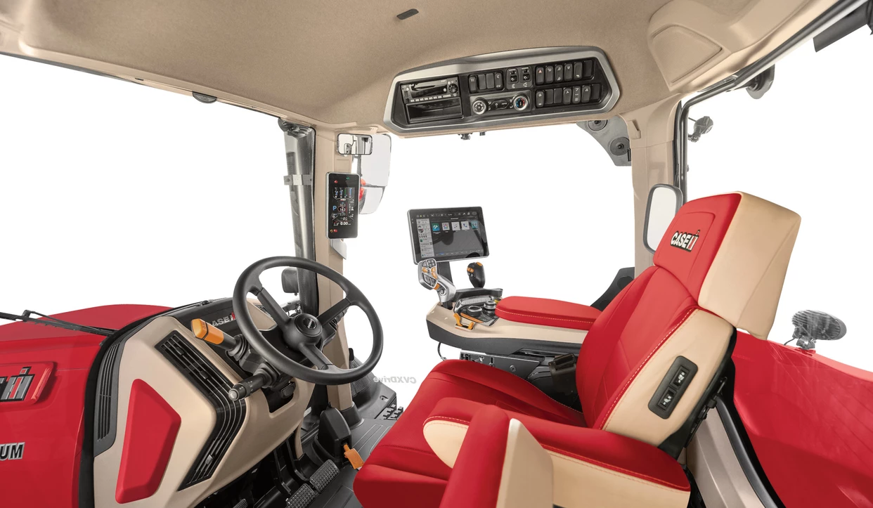 Optum Series | Rowcrop & Hay & Forage | Case IH