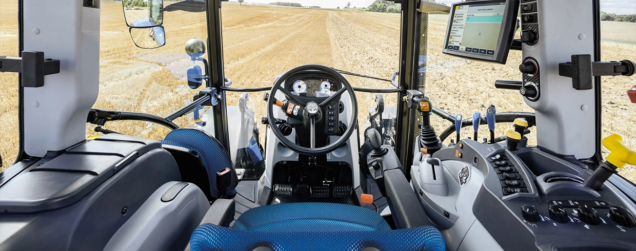 T5 Electro Command Tractor | New Holland UK