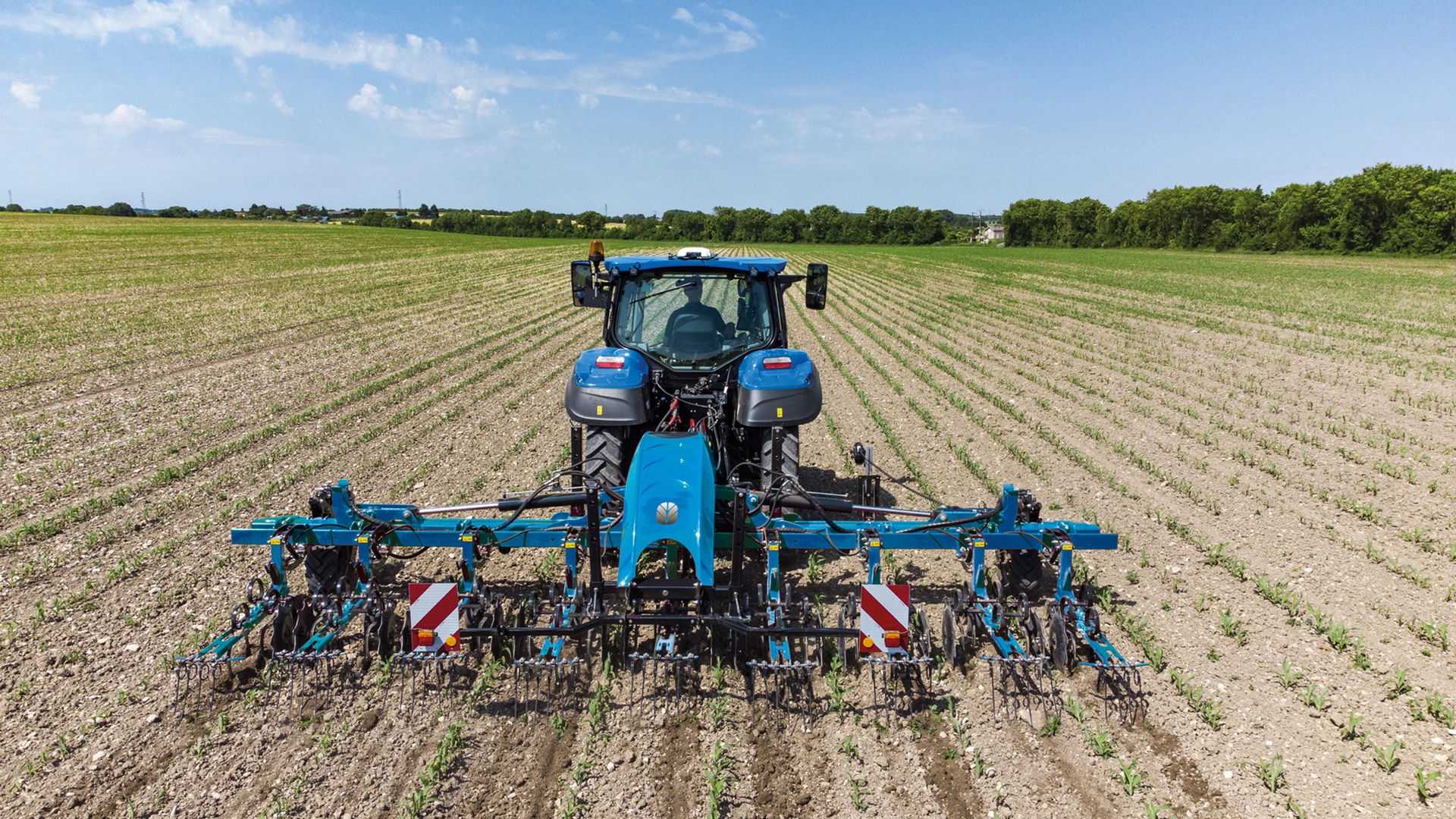 SRC & SRC Smartsteer™ Inter-Row Cultivators | New Holland UK