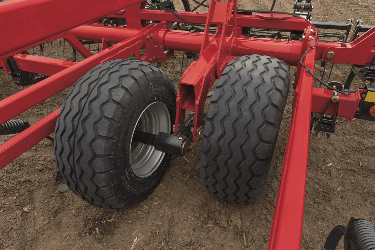 Farm Cultivators | Seedbed Preparation | Case IH