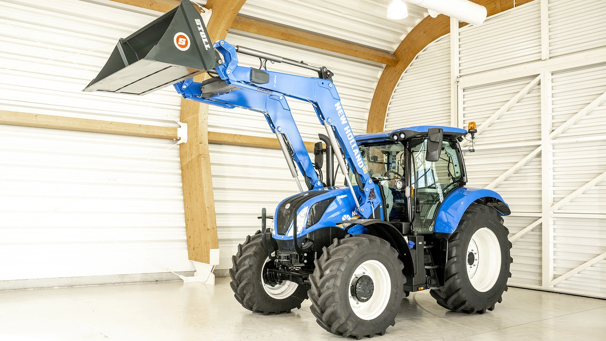 Front Loaders TL & LA | New Holland UK