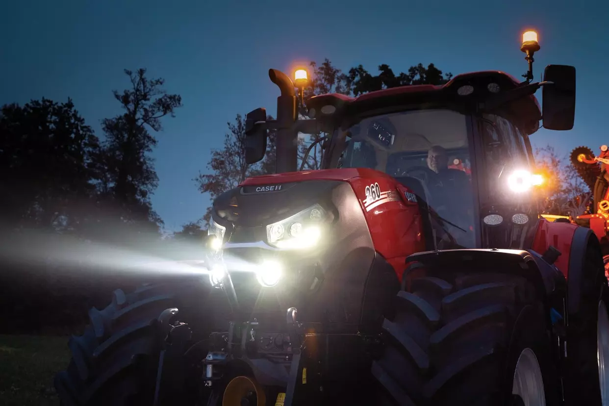 Mid Size Tractors: AFS Connect Puma | Case IH