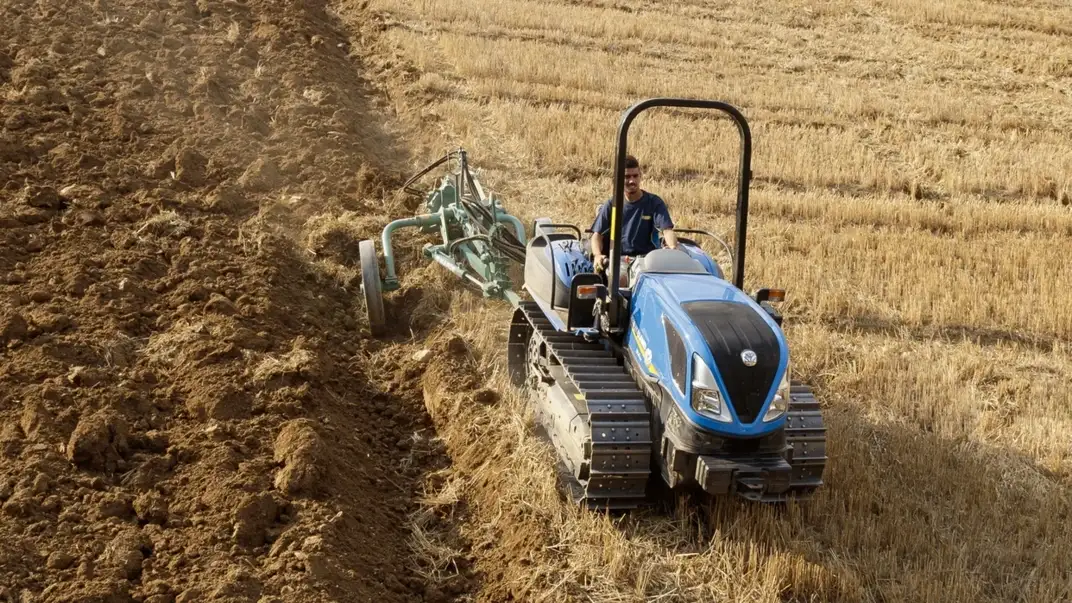 Tracked Tractor (Crawler Tractor) TK4 | New Holland AU