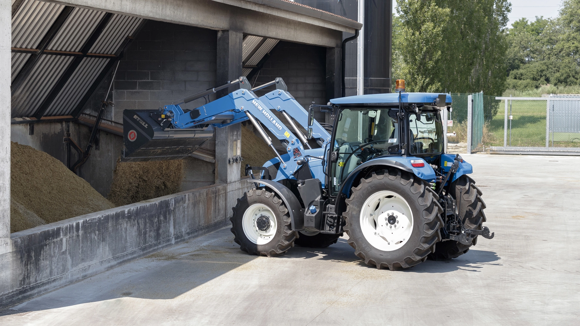 T5S Tractors: 90hp to 100hp | New Holland UK