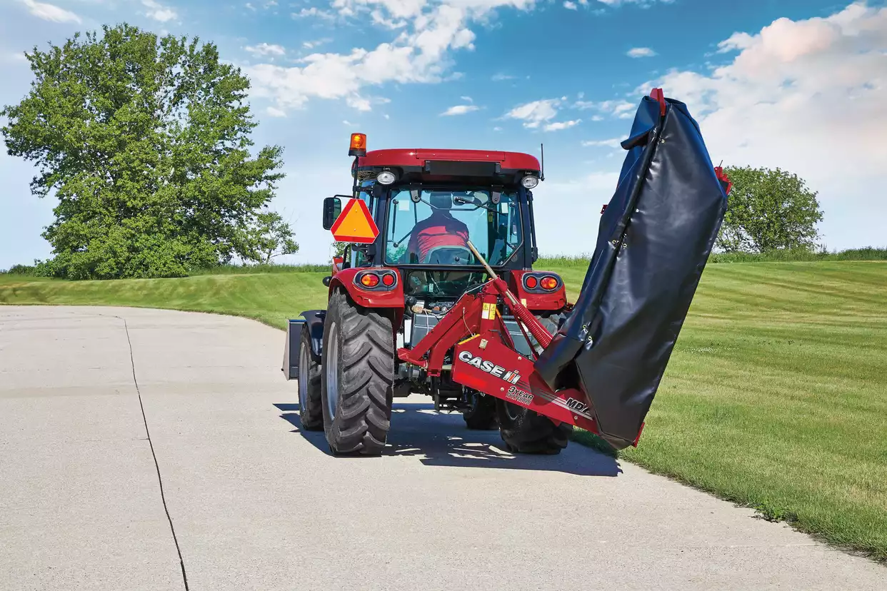 Disc Mowers | Hay Cutters | Case IH