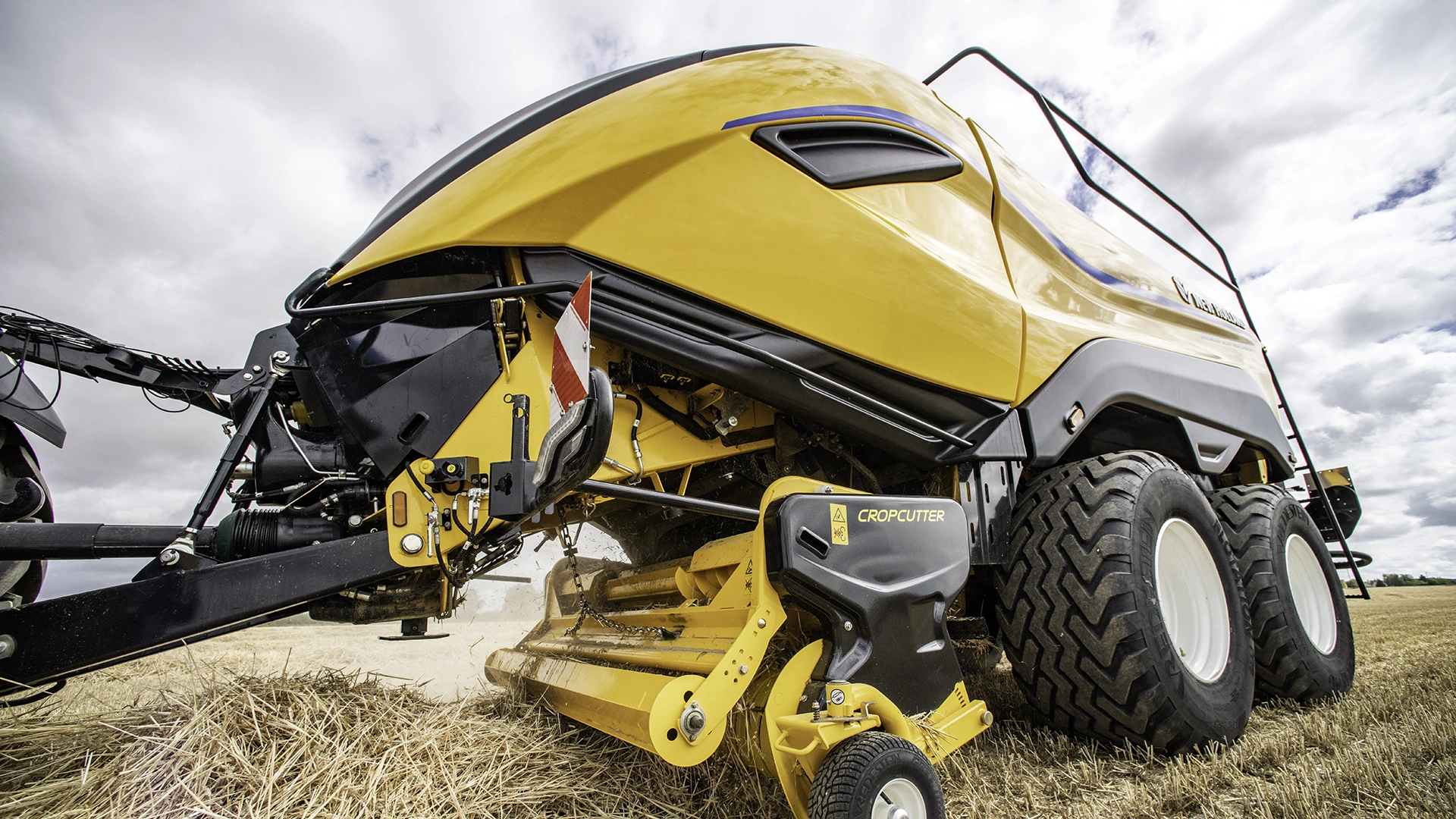 Bigbaler High Density: Large Square Baler | New Holland UK