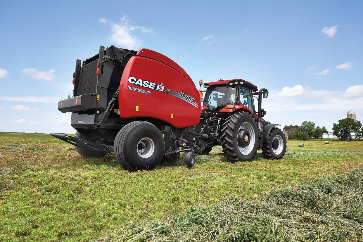 Round Balers | Hay and Foraging Equipment | Case IH