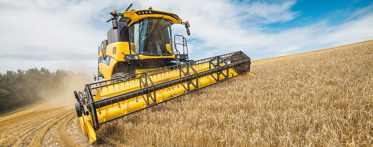 Award Winning CH Combine Harvesters | New Holland UK