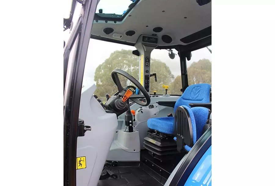 T5.S ELECTRO COMMAND - Overview | Tractors & Telehandlers | NHAG | New ...