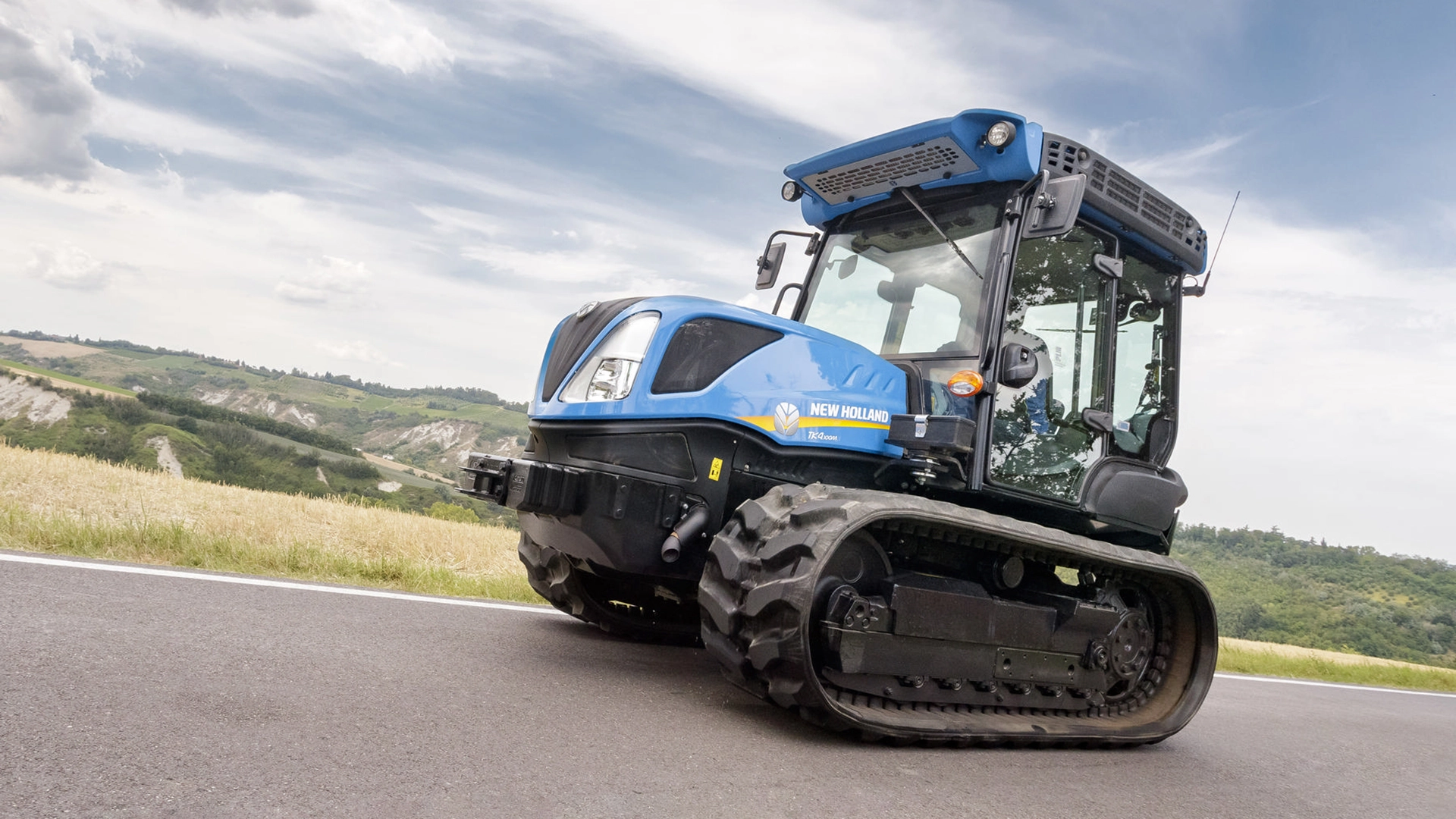 Tracked Tractor (Crawler Tractor) TK4 | New Holland NZ