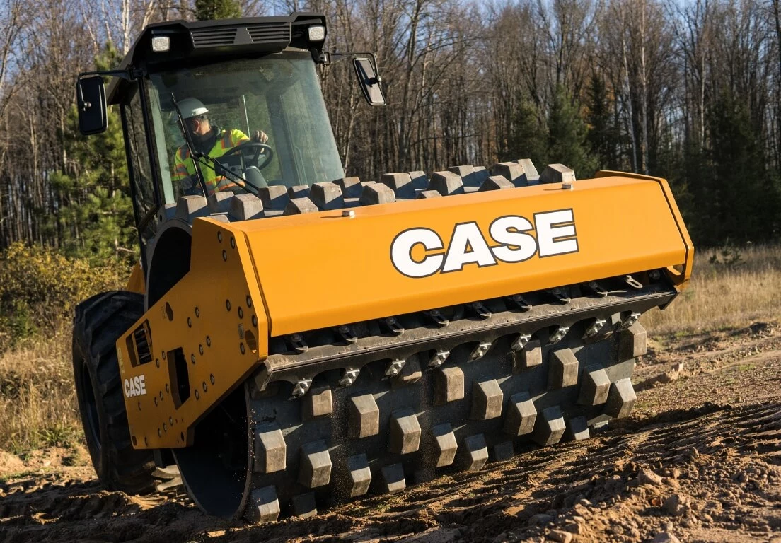 CASE SV217E Single-Drum Vibratory Roller | CASE Construction Equipment