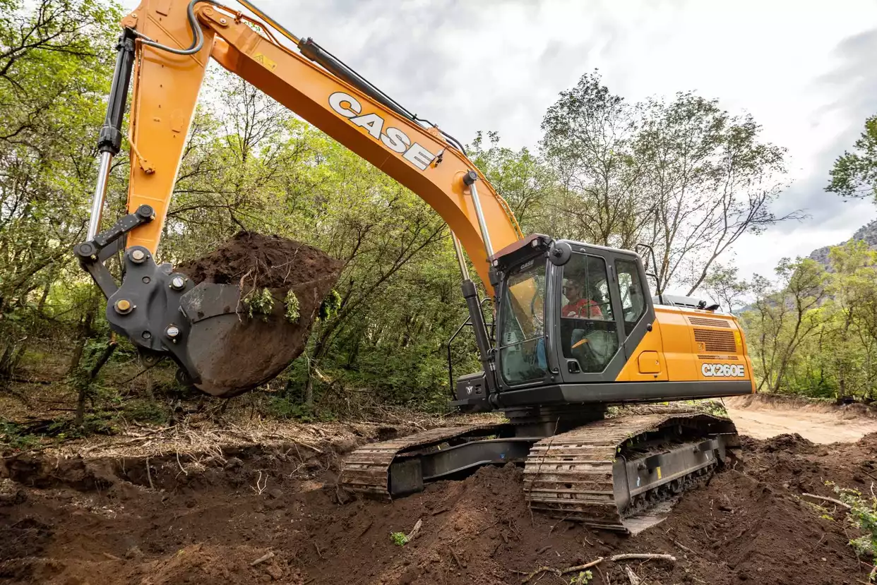 CASE Excavator Coupler Attachment | CASE Construction Equipment