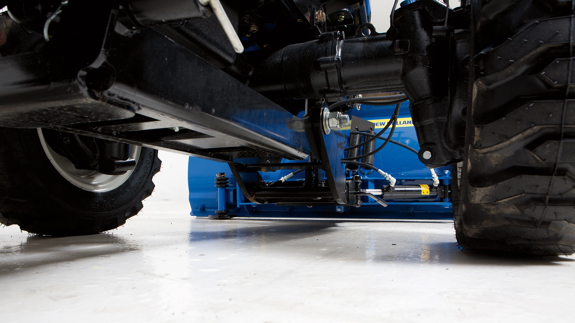 Front Blades for Tractors | New Holland