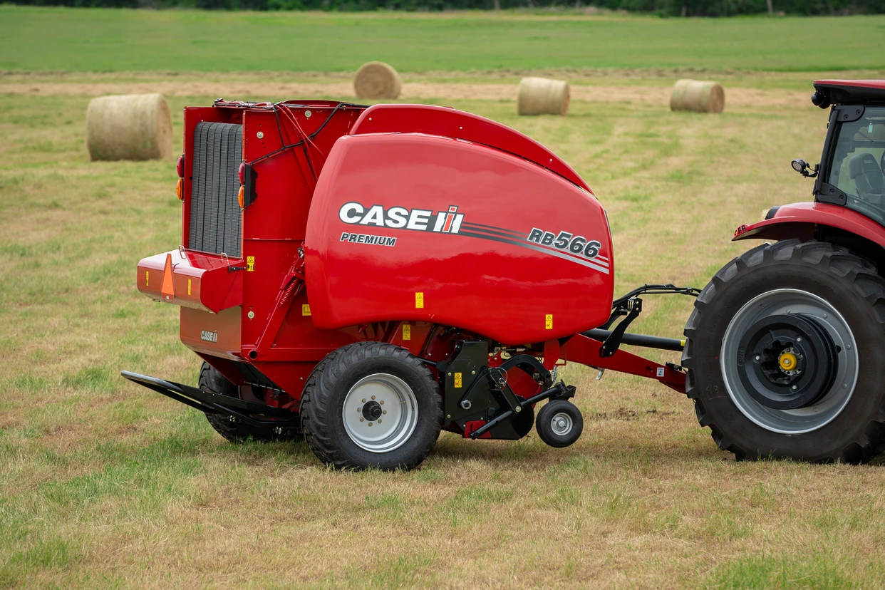 RB566 Premium Round Baler | Hay & Foraging | Case IH