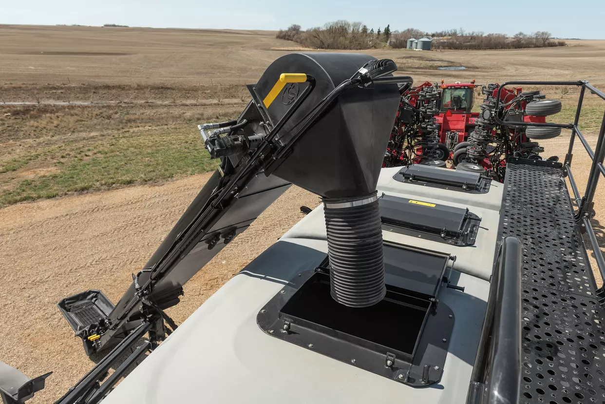 Air Seeders: Air Carts | Case IH