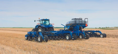 Seeding Equipment & Cultivators | New Holland