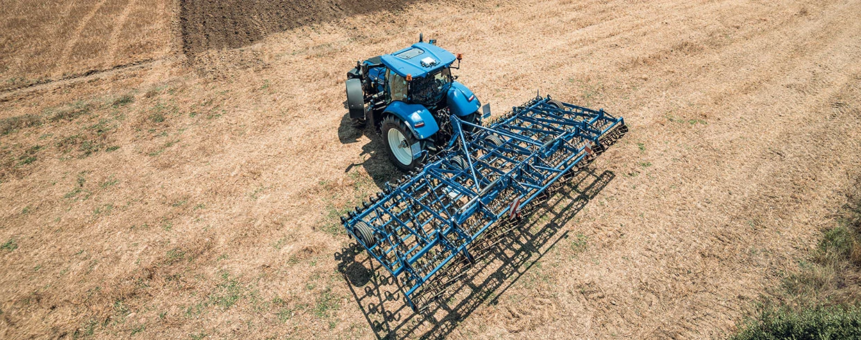 Upgrade Farming with the T7 SWB Tractor | New Holland UK