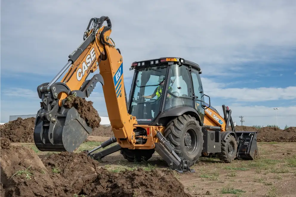 CASE 580EV Electrified Backhoe Loader | CASE
