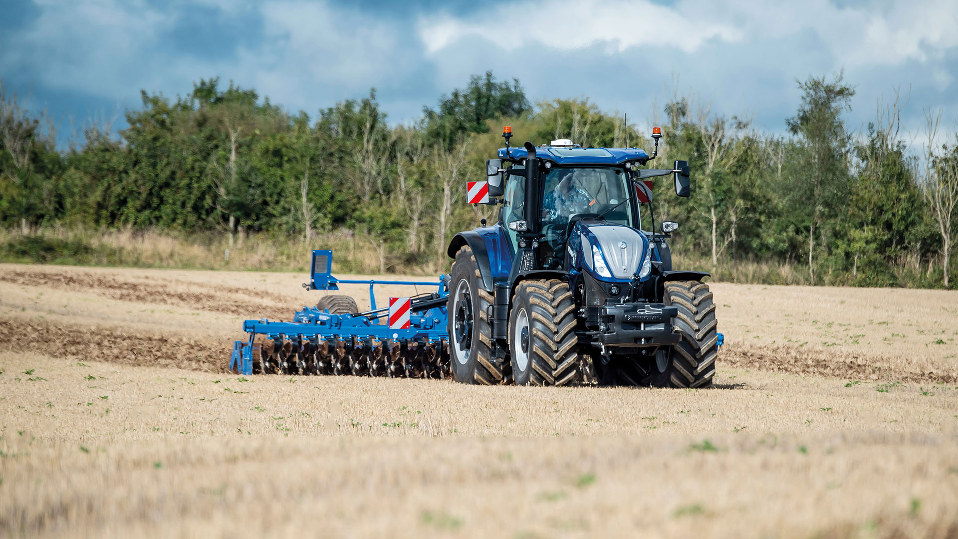 New Holland introduces T7 Long Wheelbase with Power Command ...