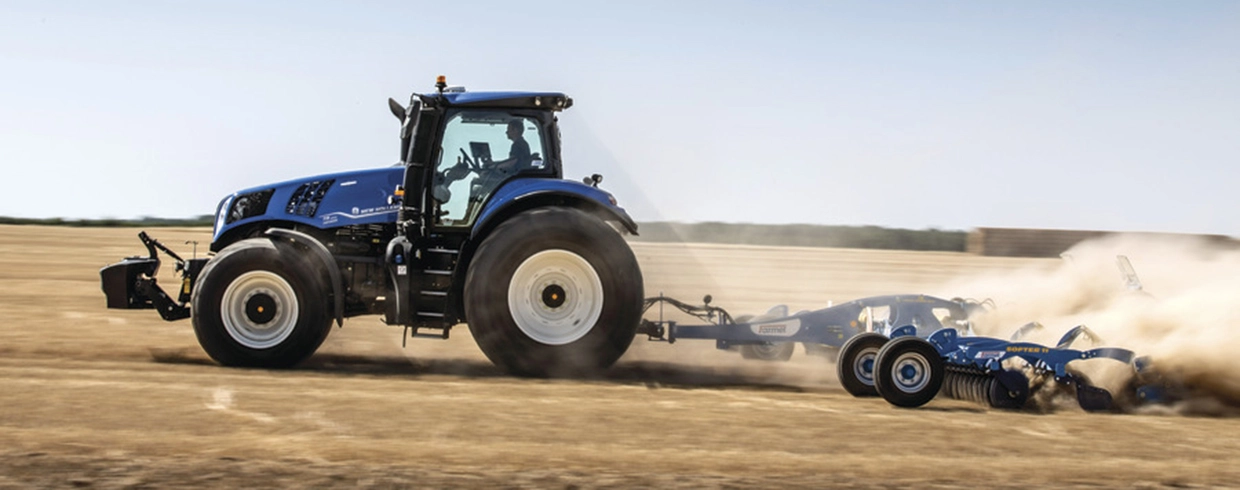 T8 Genesis: Over 400Hp Tractors | New Holland ROI