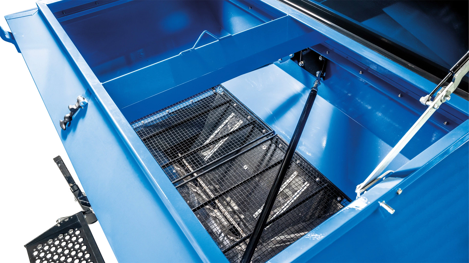 Maximize Your Capacity with SH Front Hopper | New Holland UK