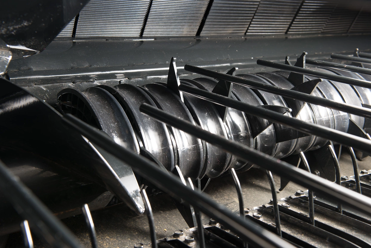 Round Balers | Hay and Foraging Equipment | Case IH