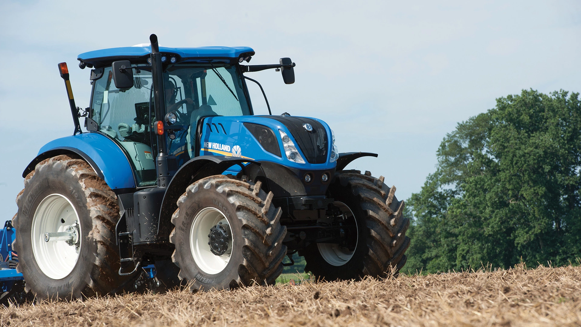 T7 Series - Big Tractors | New Holland