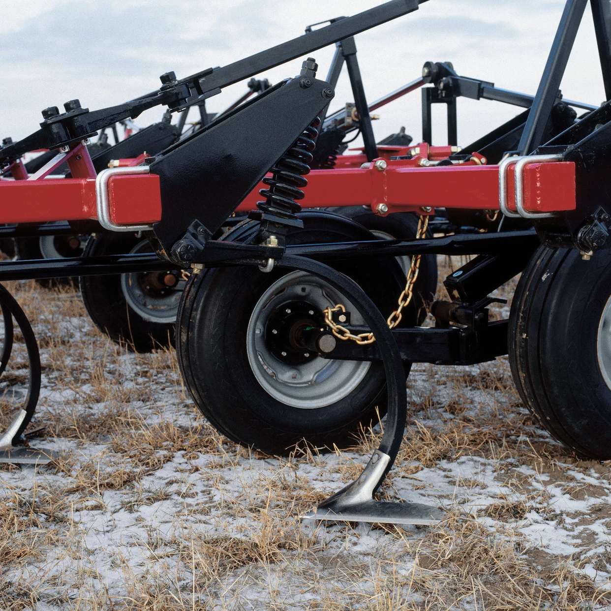 Chisel Plow | Tillage Equipment | Case IH