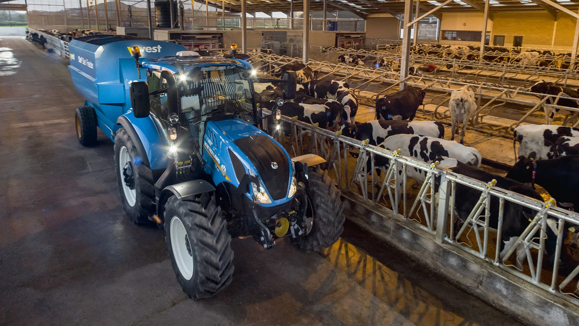 Tractors T5.S Electro Command | New Holland ZA
