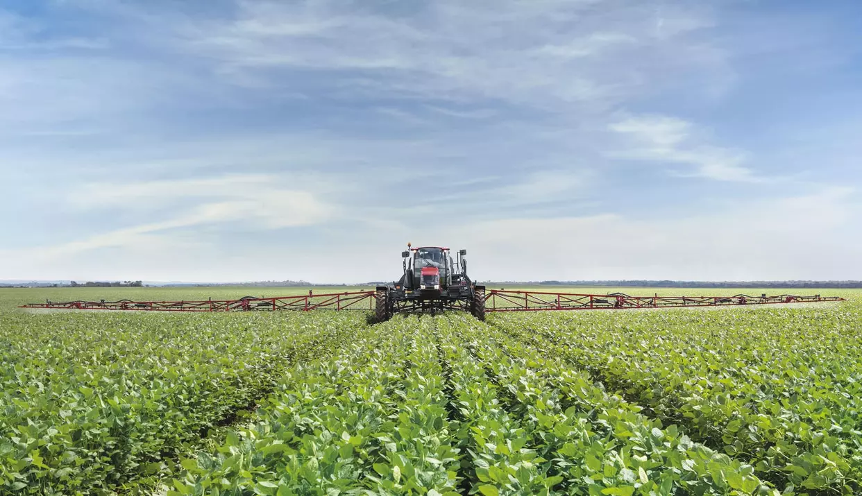 Patriot 350 | Patriot Sprayers | Application Equipment | Case IH | Case IH