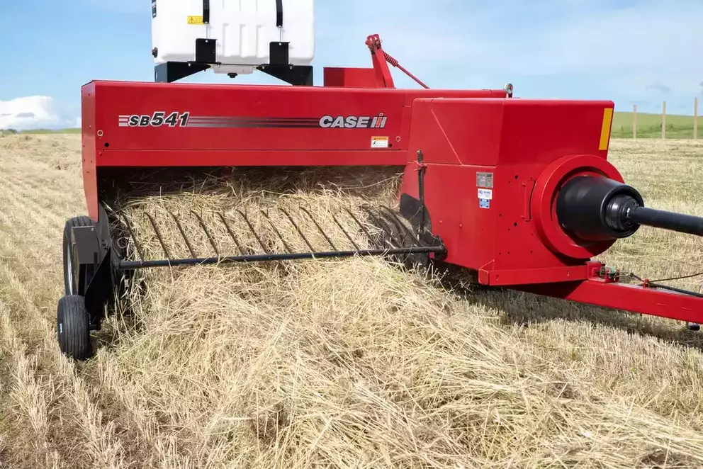 SB541C Small Square Balers | Hay and Foraging | Case IH