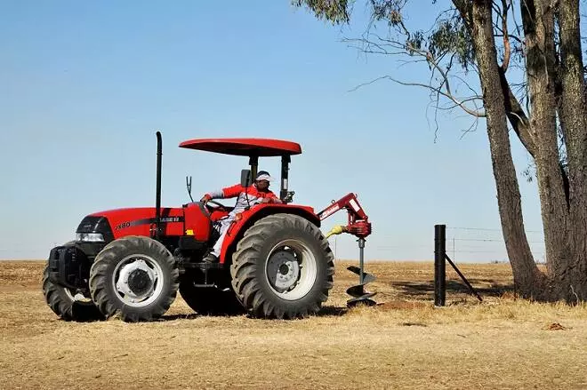 JX Straddle Tractors | Case IH | Case IH