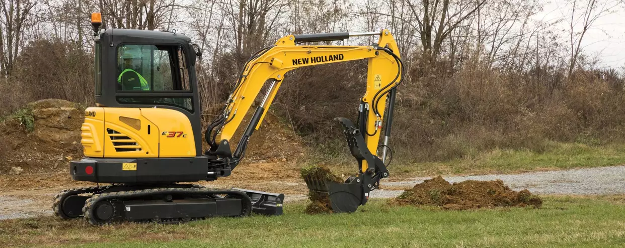 E37C Mini Excavator | New Holland