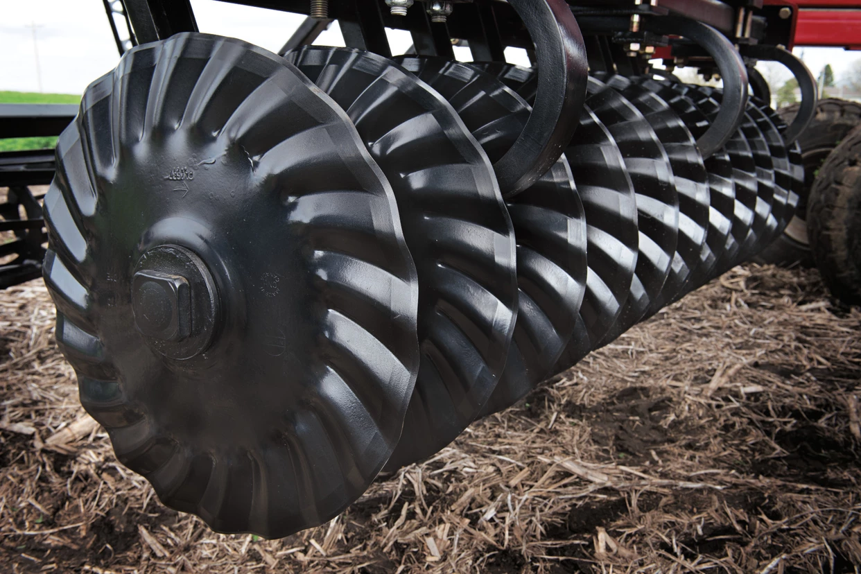 Vertical Tillage Equipment | Case IH