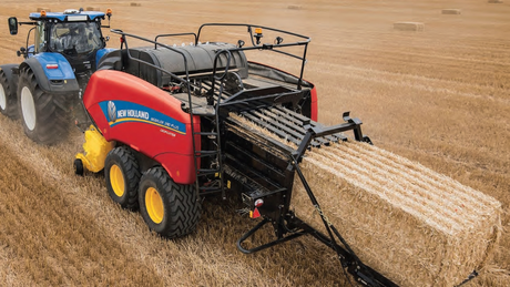 Large Square Baler: BigBaler PLUS | New Holland