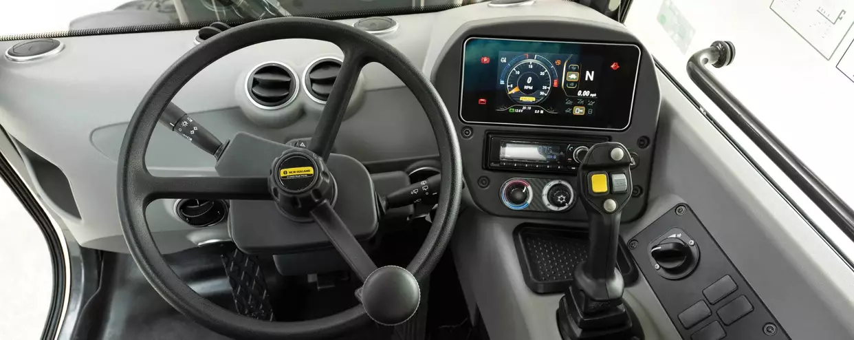 W70C Compact Wheel Loader | New Holland