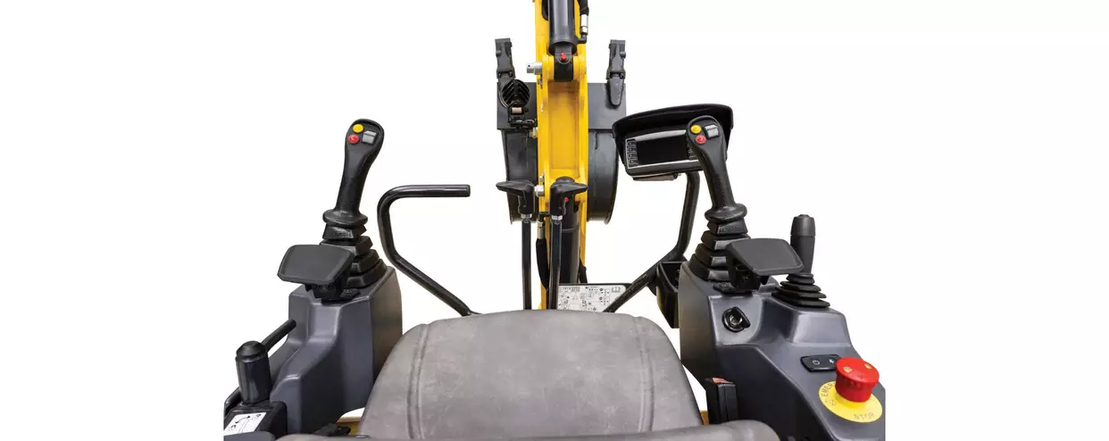Mini Excavators - Small Trackhoe | New Holland Construction