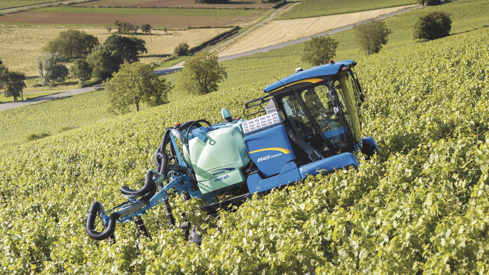 BRAUD 9080N: La Tradition de la Vendange | New Holland FR