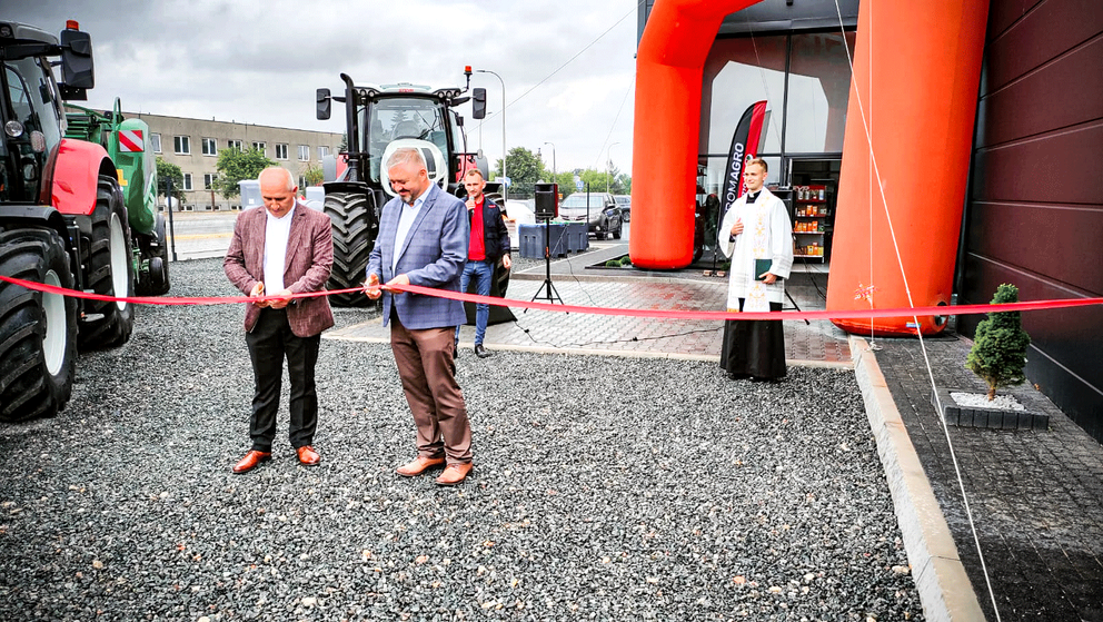 Otwarcie nowego punktu sprzedaży bm danex w suwałkach podczas STEYR ...