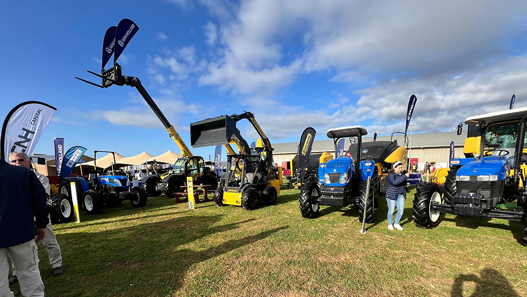 New Holland Construction at NAMPO Cape 2024 | New Holland MIDDLEEAST