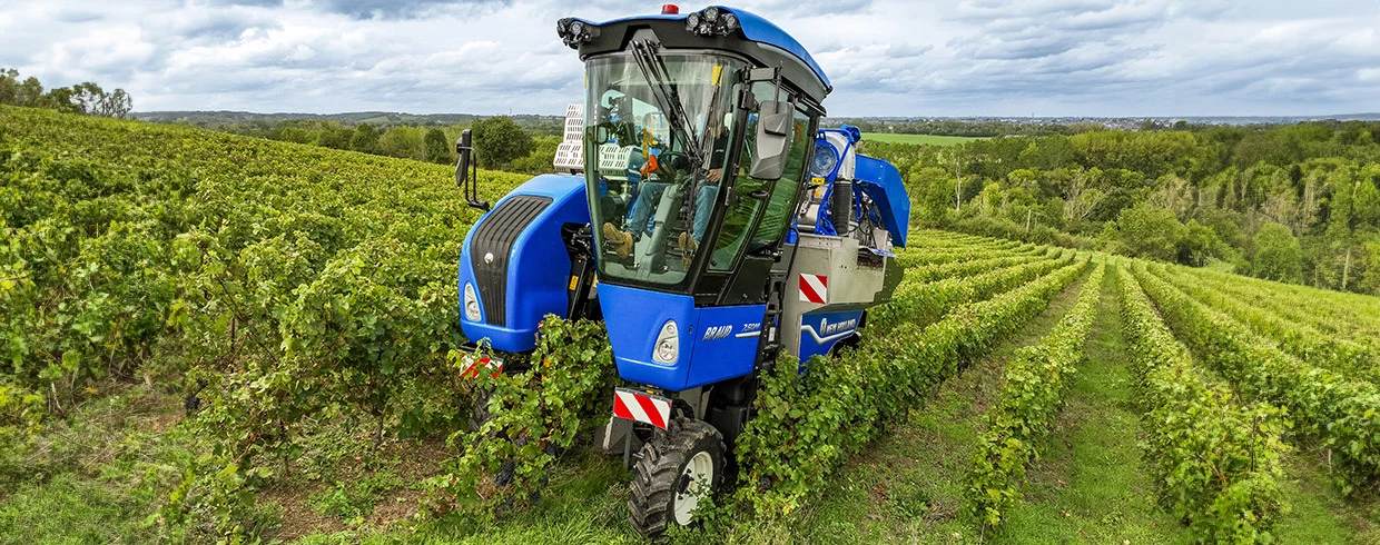 Braud Compact: Versatile Harvesters | New Holland UK