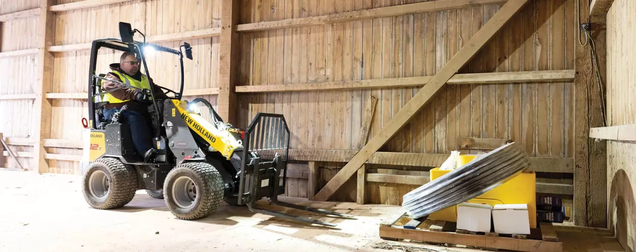 ML12 Telescopic Small Articulated Loader | New Holland