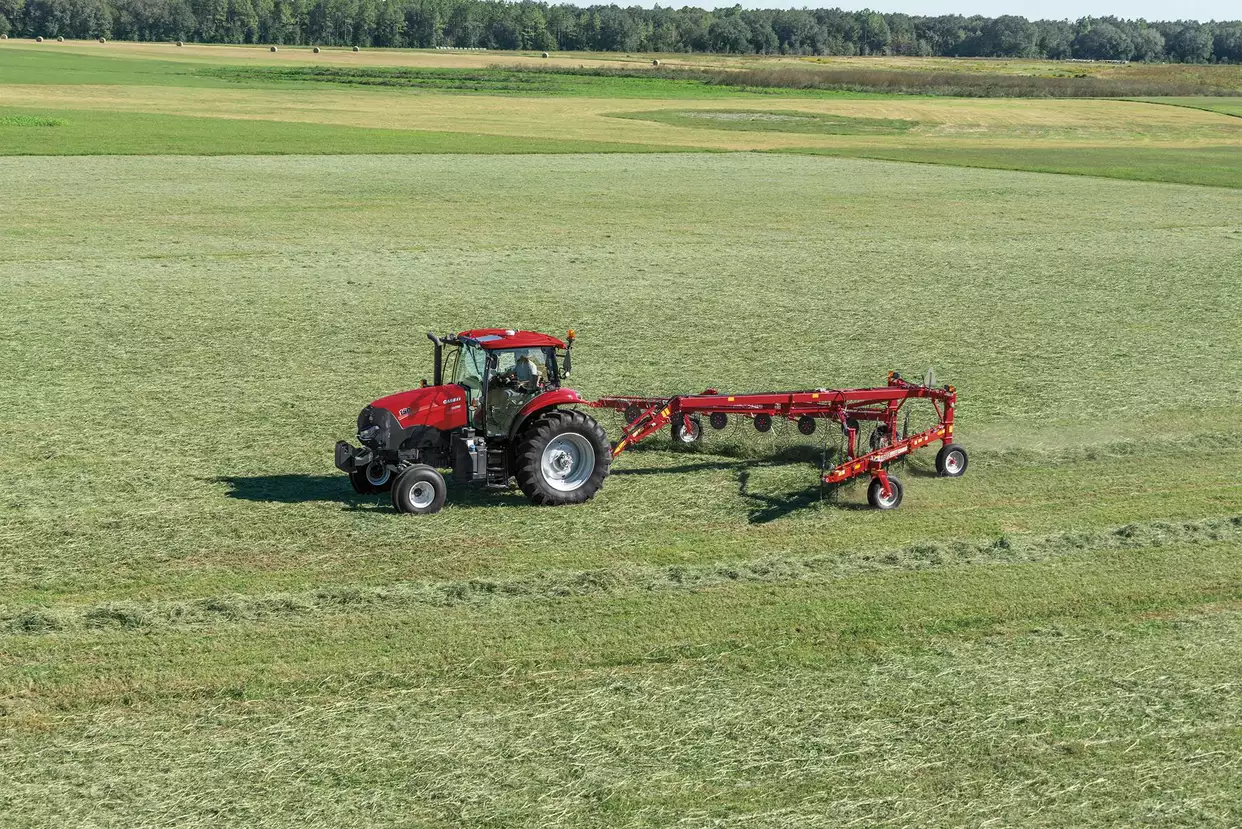 Wheel Rakes | Case IH