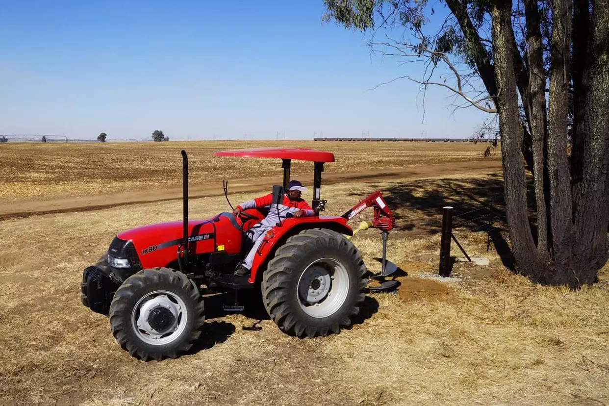 JX Straddle Series Tractors | Tractors | Case IH South Africa | Case IH